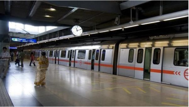 DMRC announces change in Metro timings for Delhi polls today - Business ...