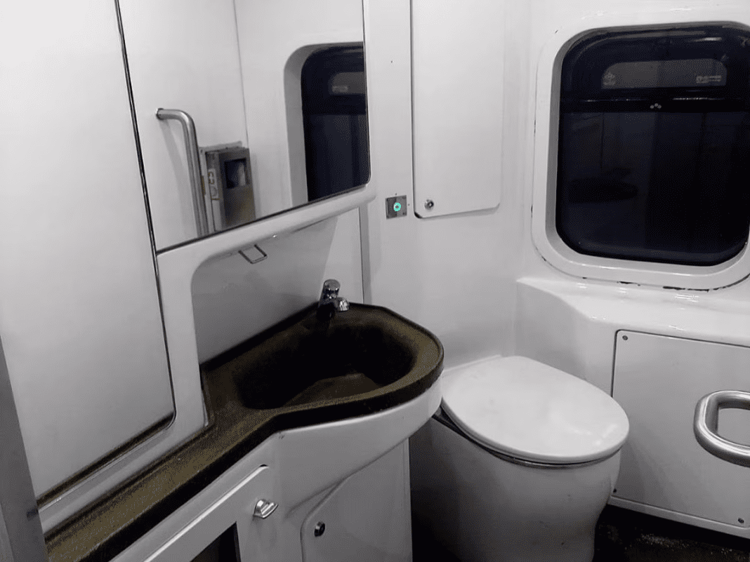 Vande Bharat sleeper coach first look revealed, see inside pictures ...
